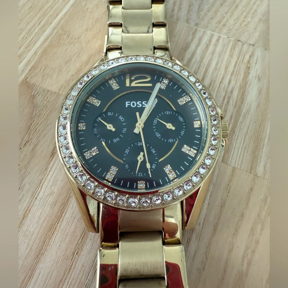 Fossil | Accessories | Fossil Ladies Black Dial Gold Tone Watch New ...